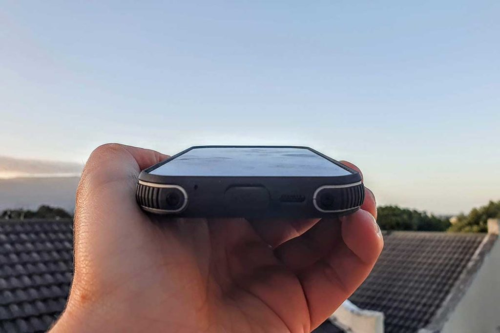 CAT S42 Review: An absolute unit? | ZiFM Stereo